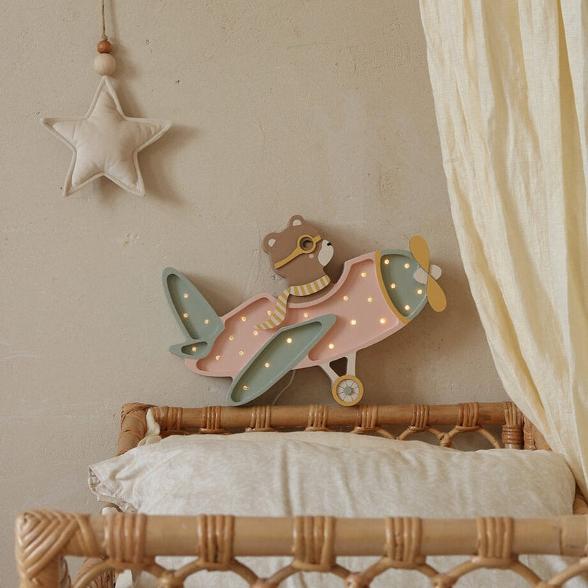 Discover Allen Rose's New Arrivals